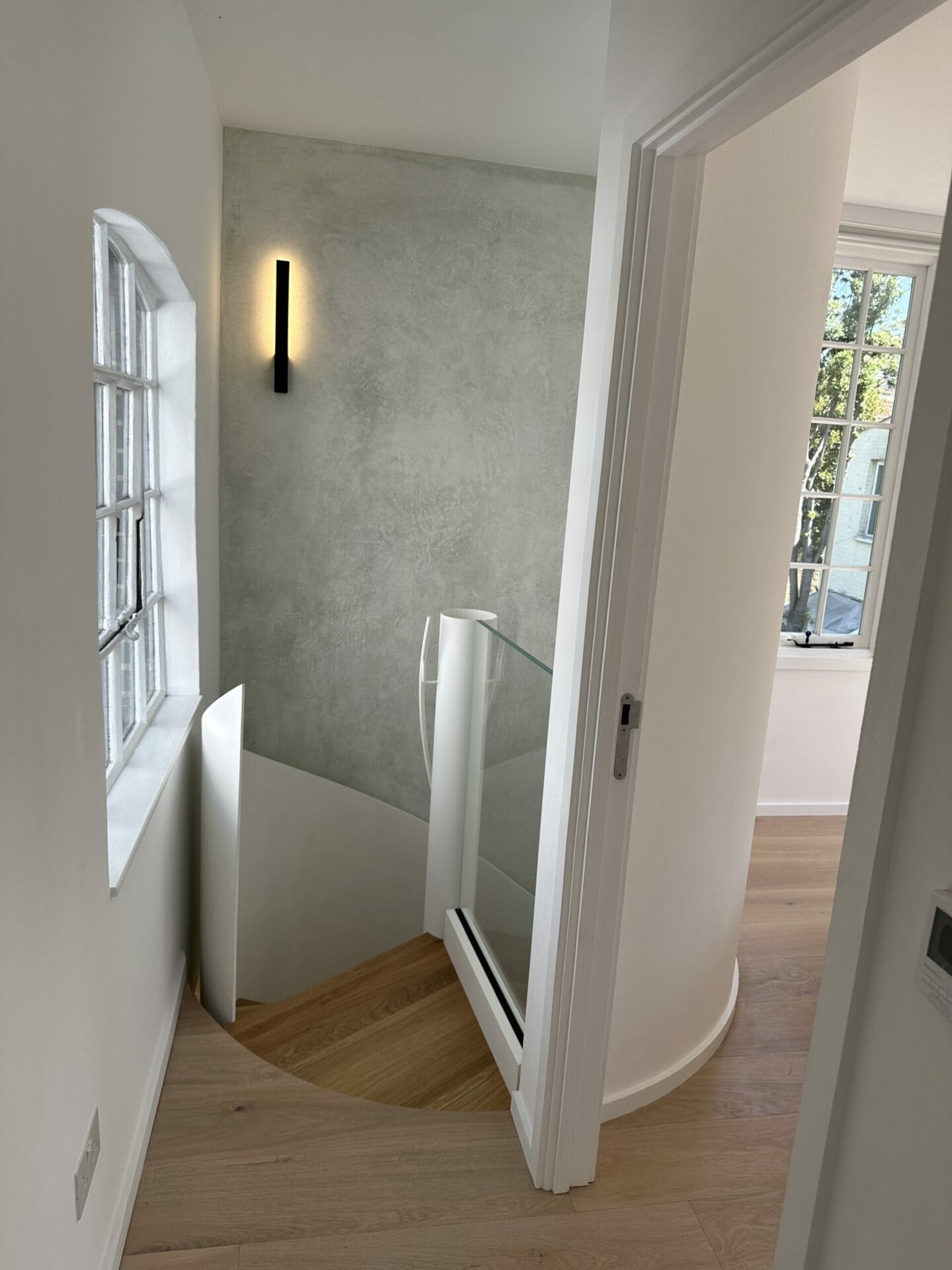 Exquisite Internal Metal Curved Staircase: Compliant with UK Building ... Exquisite Internal Metal Curved Staircase: Compliant with UK Building ...