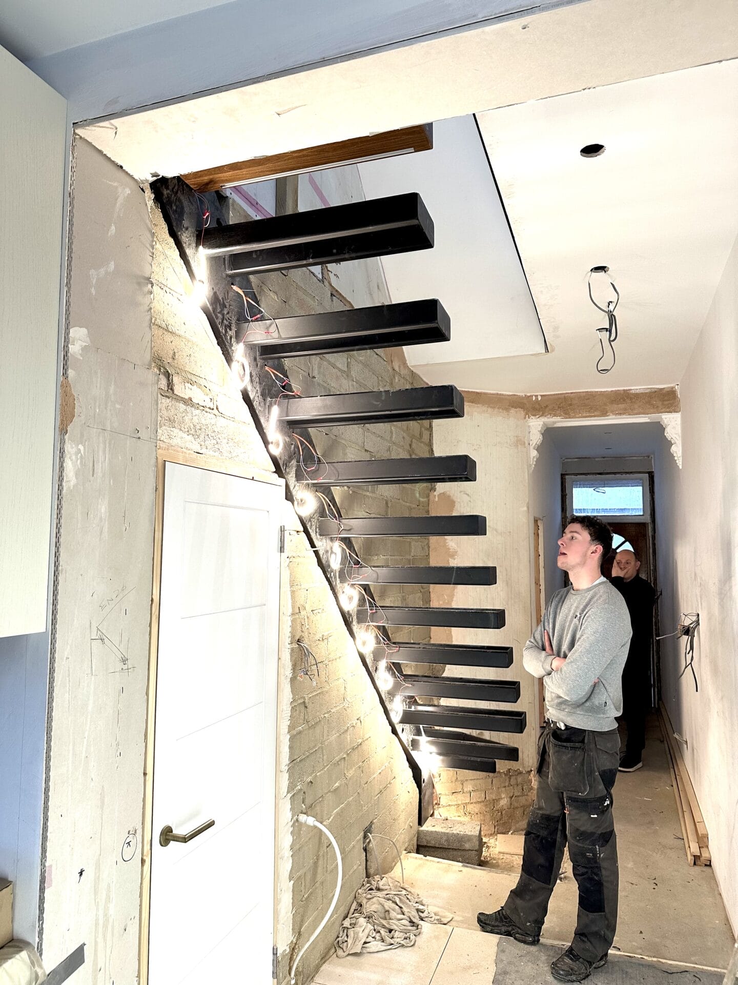 Step-by-Step Guide to Building Your Own Floating Staircase | Floating ...